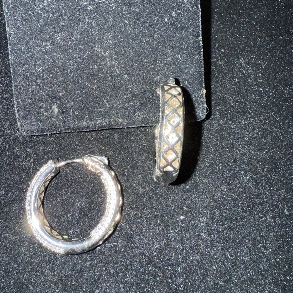 genevive | Jewelry | Genevive Silver Cz Hoop Earrings | Poshmark